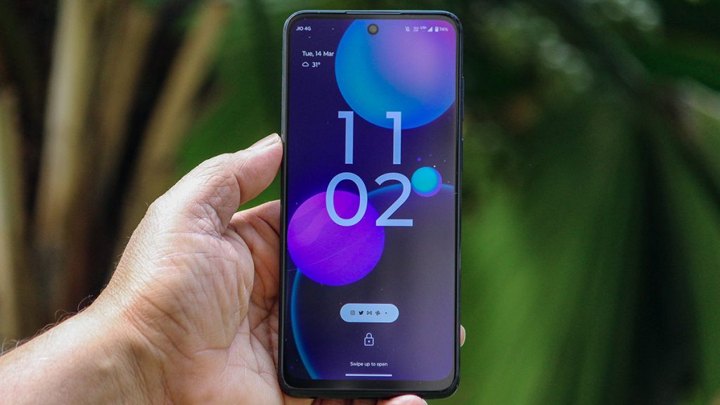 Motorola Moto G73 5G Review: Stock and Secure