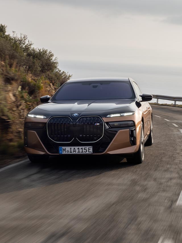 BMW i7 M70 xDrive, BMW 740d M Sport unveiled: Top features
