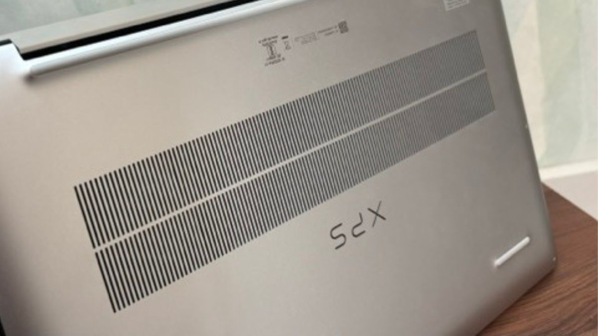 Dell XPS 17 Review: Who should buy this 3.6 lakh rupee laptop?