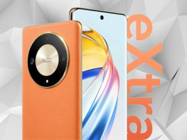 Best curved display phones under Rs 30,000 in India